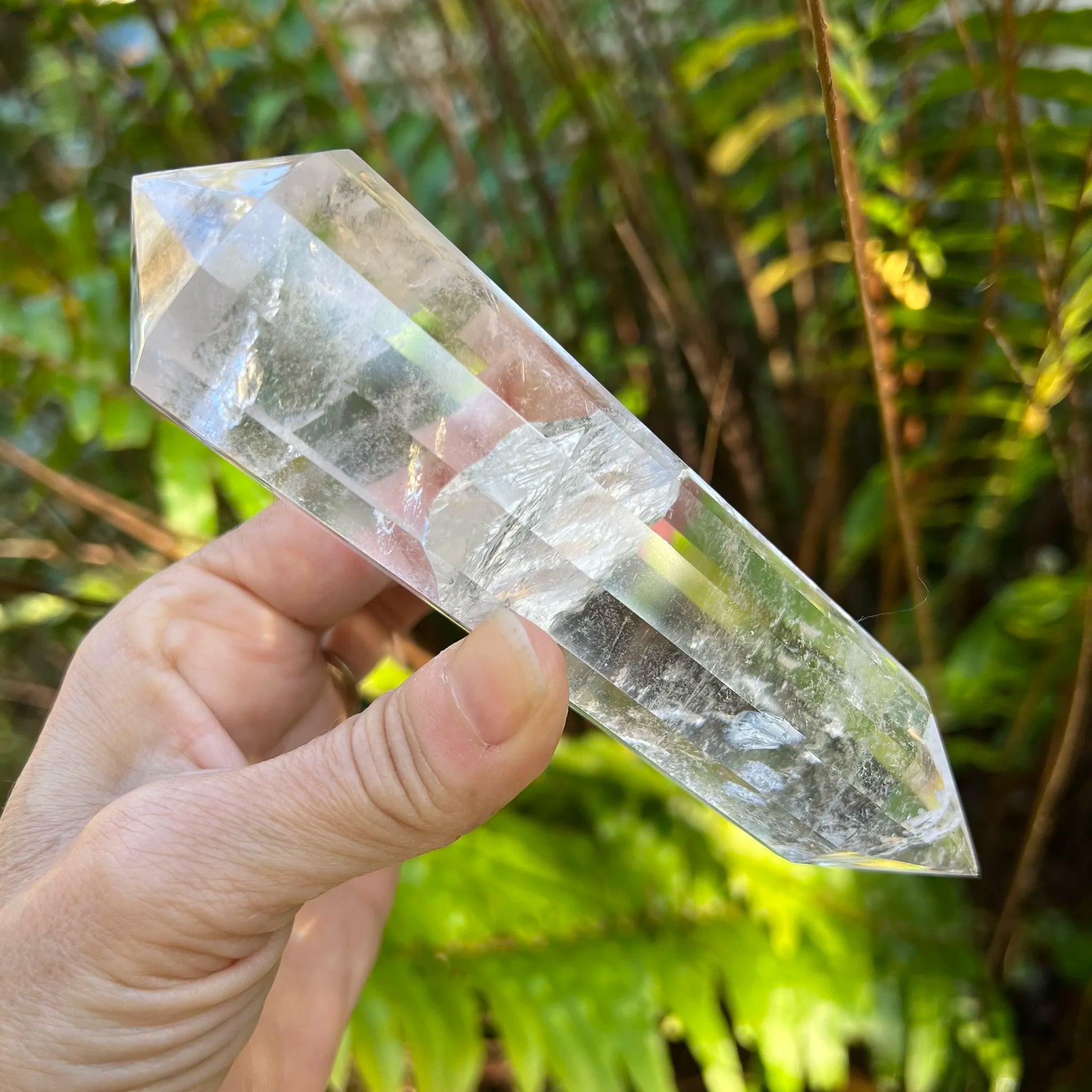 Large Clear Quartz 12 Facets Vogel – Feel Crystals and Jewellery